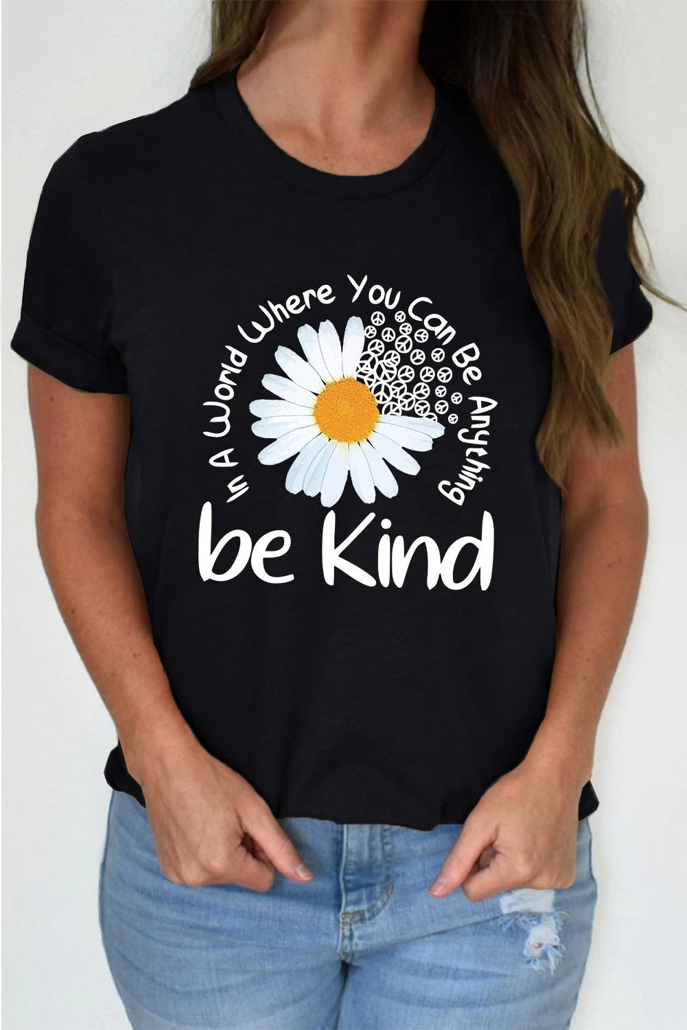 $9.68 Black Casual be Kind Daisy Slogan Graphic Crewneck Tee Wholesale ...
