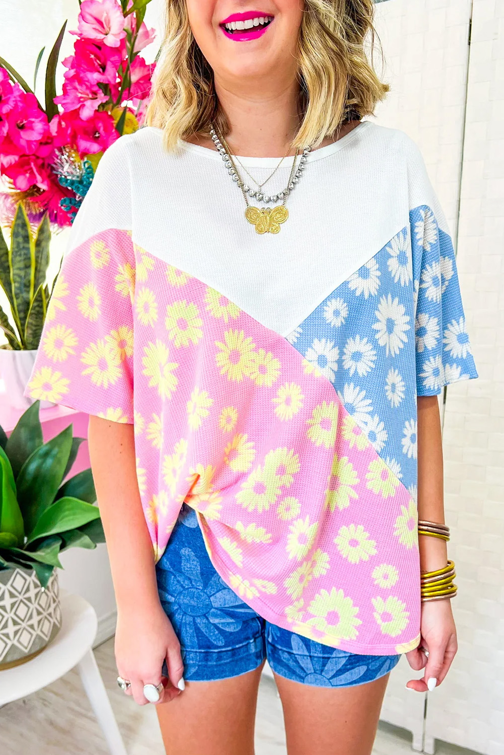 Wholesale&Dropship White Floral Patchwork Half Sleeve Round Neck T-Shirt